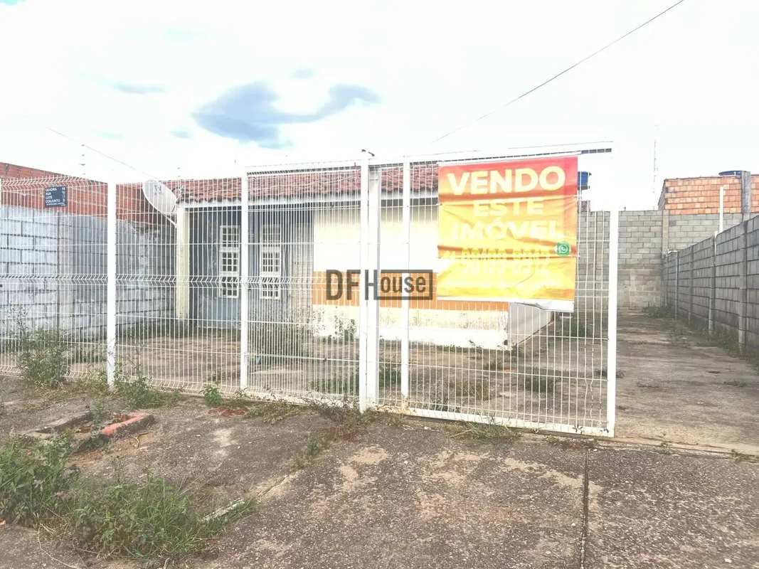 Casa à venda com 2 quartos em Mansoes Camargo, Águas Lindas de Goiás ...