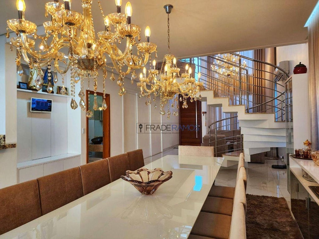 Casa para aluguel com 5 quartos ou + em Residencial Celina Park ...